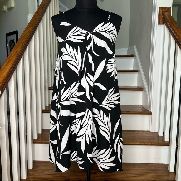 LOFT | Dresses | The Loft Black And White Floral Slip Sun Dress Xs ...